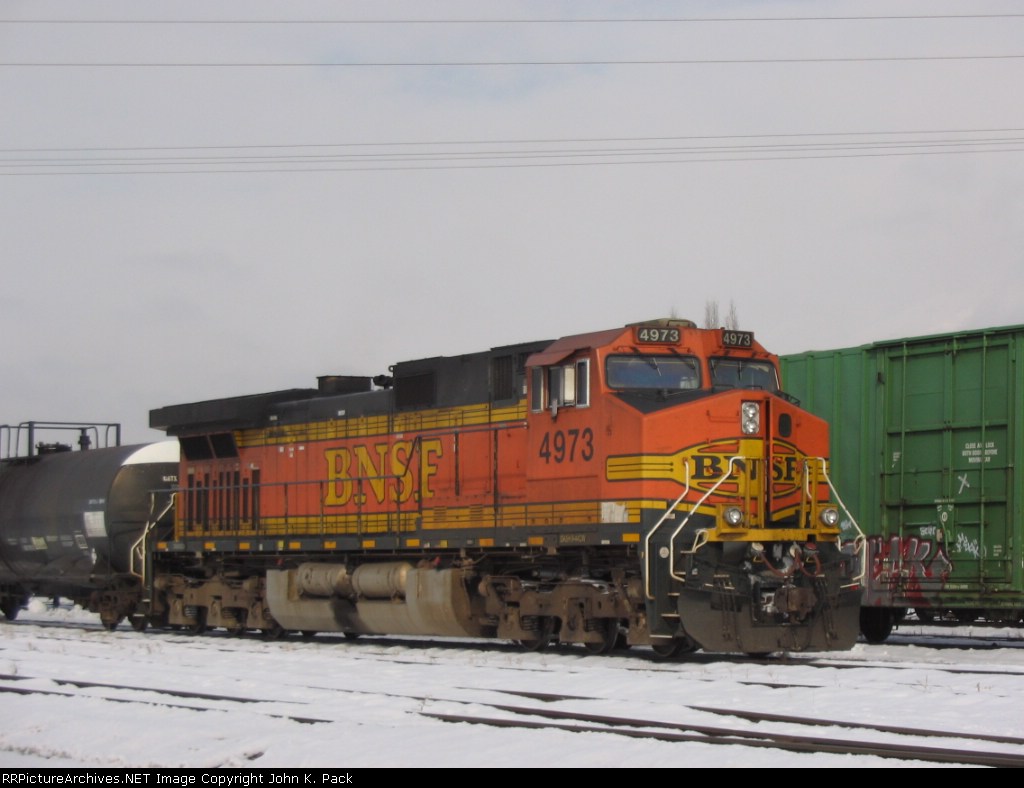 BNSF 4973